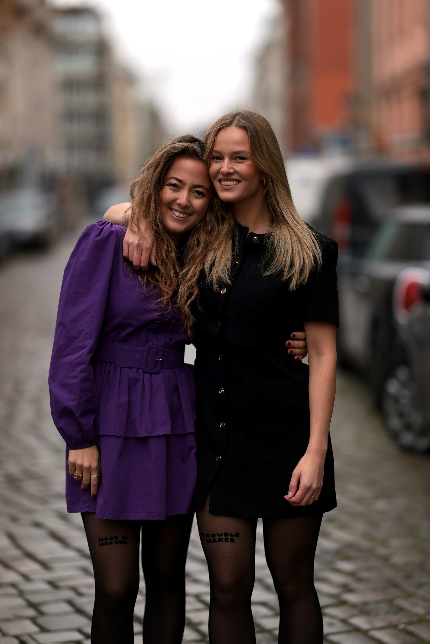 saint sass: Statement Strumpfhosen, Netz und klassische Strumpfhosen ...